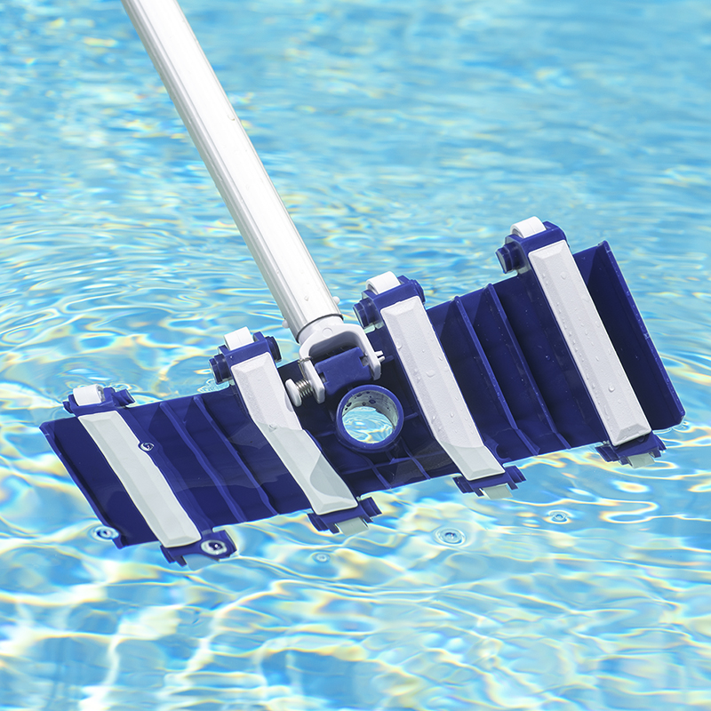 Gunite Flexible Vacuum | Poolmaster