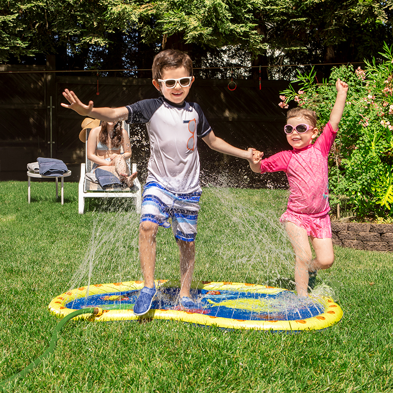 Lil' Splashers Spray & Play Pad | Poolmaster
